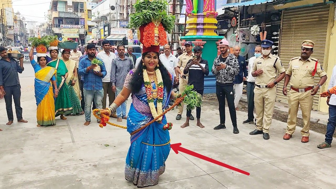 Jogini shyamala bonam 2022 | Jogini shyamala devi bonam at secunderabad ...