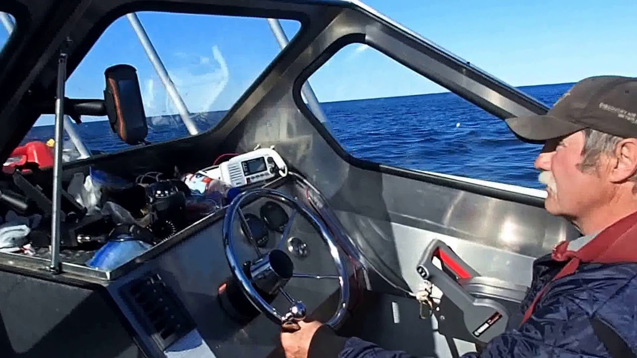 Captain Jack Batstone pilots Oddney II on Hudson Bay - YouTube