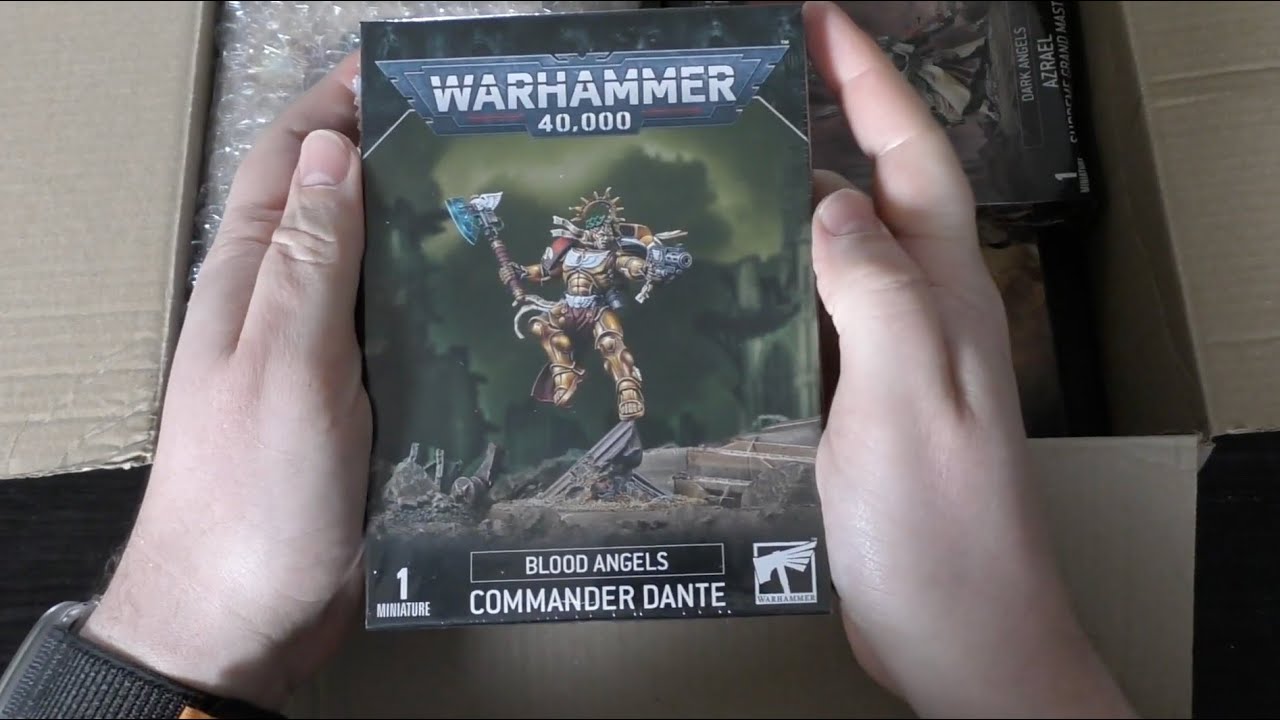 Commander Dante - Unboxing (WH40K) - YouTube