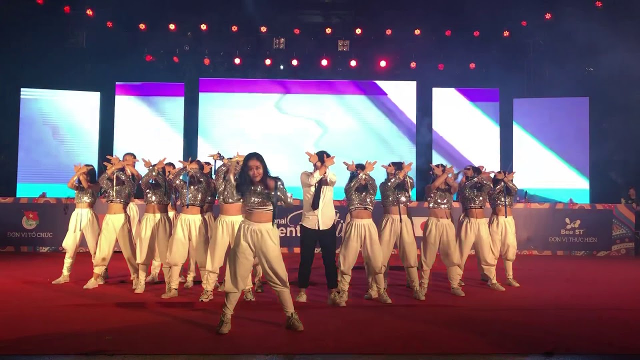 12D01K30LTV HN International student Festival 2018 - YouTube