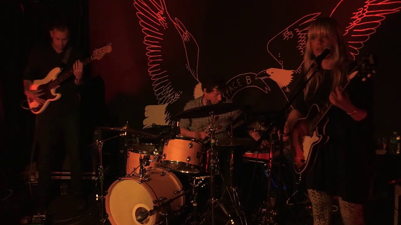 Corrina Repp 07/10/15 Paris, Espace B -4 - YouTube