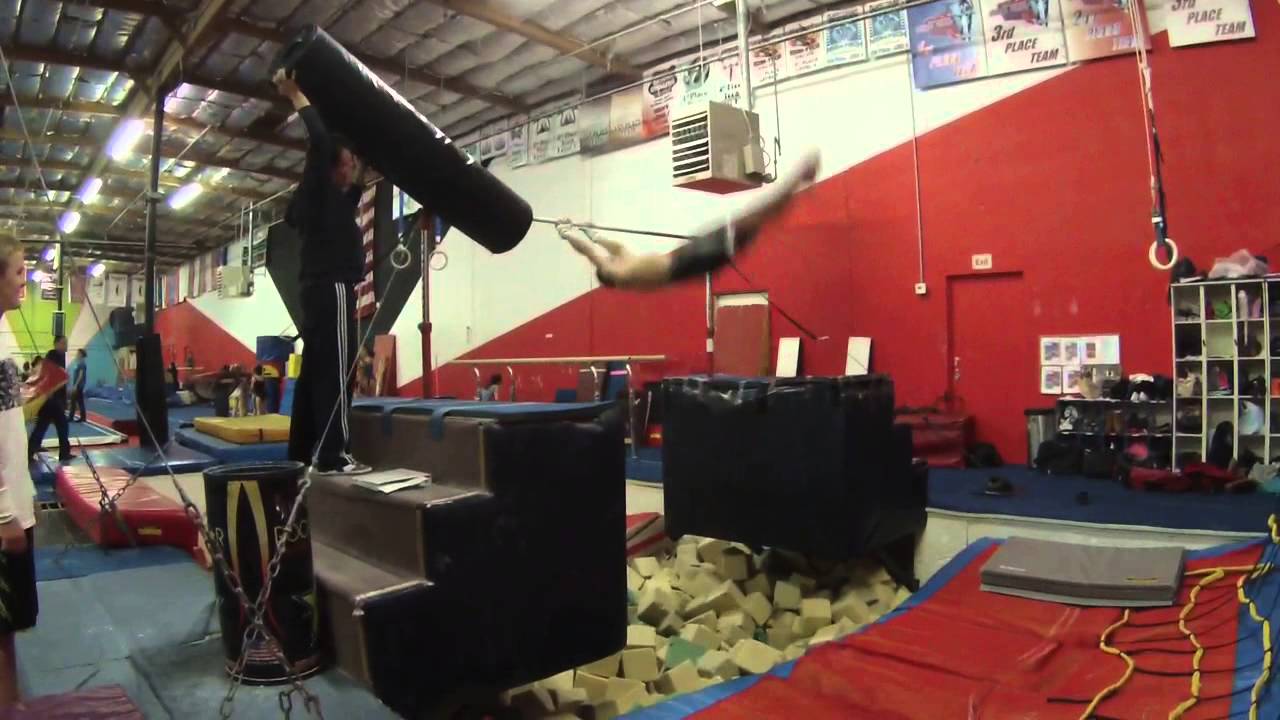 Tkatchev on High Bar - YouTube