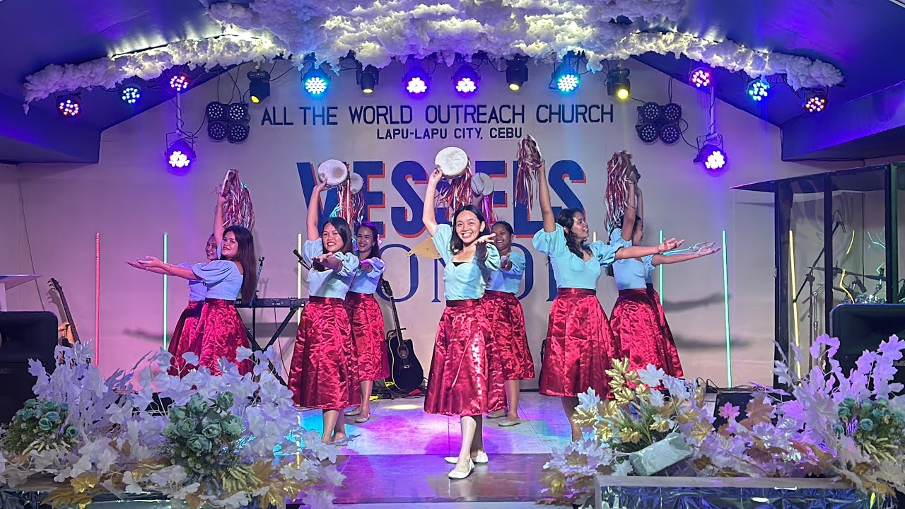 Tambourine Dance: Jesus Is - YouTube