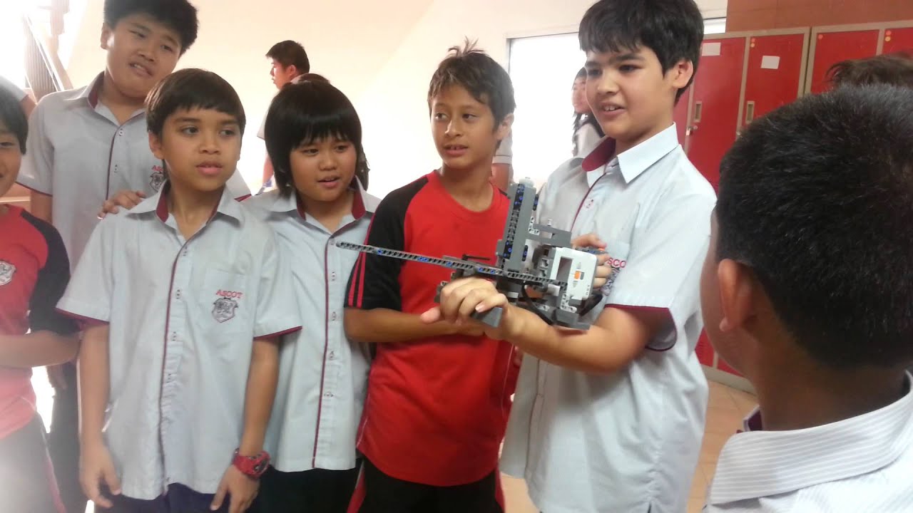 Awesome Machine Gun with NXT 2.0 - YouTube