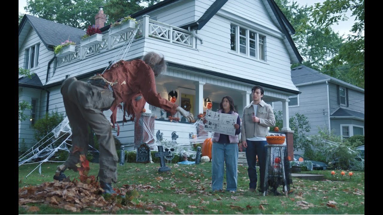 Zombie - Snickers Halloween 2024 commercial - YouTube