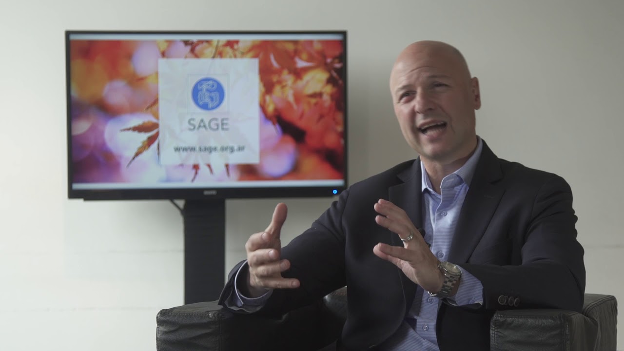 Entrevista al Dr. John Pandolfino | XI Curso de Otoño AGA-SAGE - YouTube