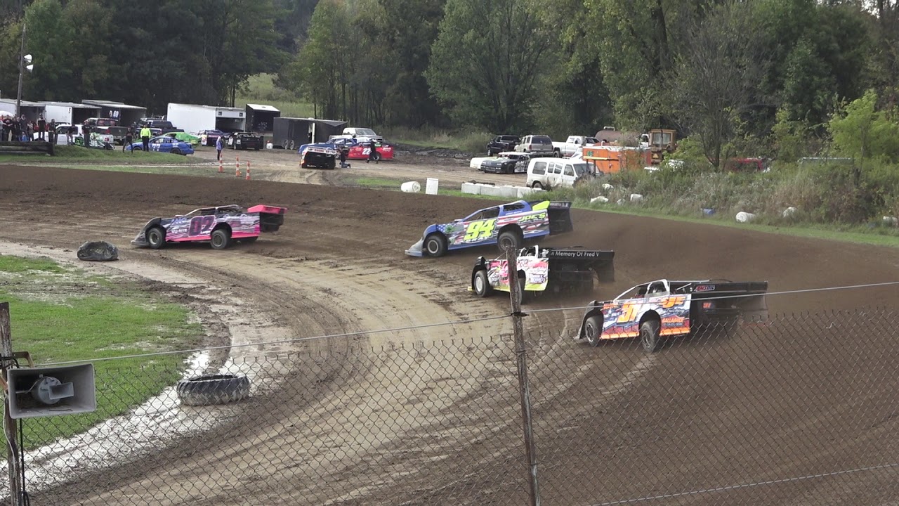 Late Model Heat Race #1 at Mid Michigan Raceway Park, Michigan on 09-28 ...