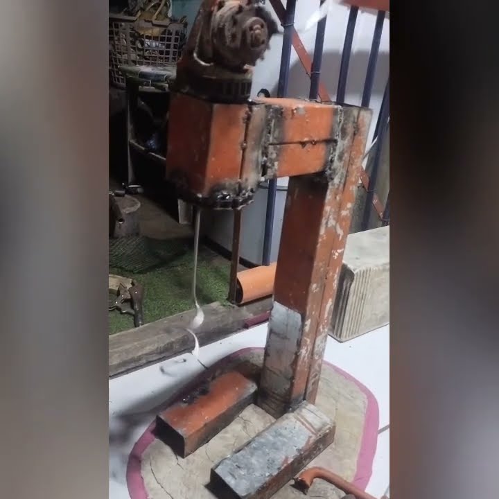 DIY manual dough mixer #tutorial - YouTube