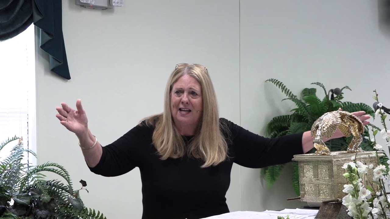 Rise Up and Be the Church - Deborah Morris - YouTube