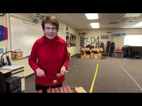 🪟Who’s That Tapping at My Window? 🚪Children’s singalong w/ my Xylophone ...