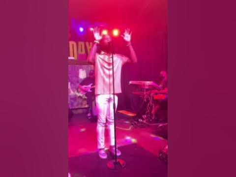 Aaliyah - I care 4 U - YouTube