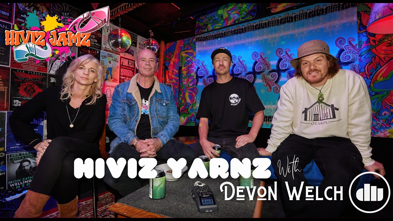 HiViZ Yarnz with Devon Welch - YouTube
