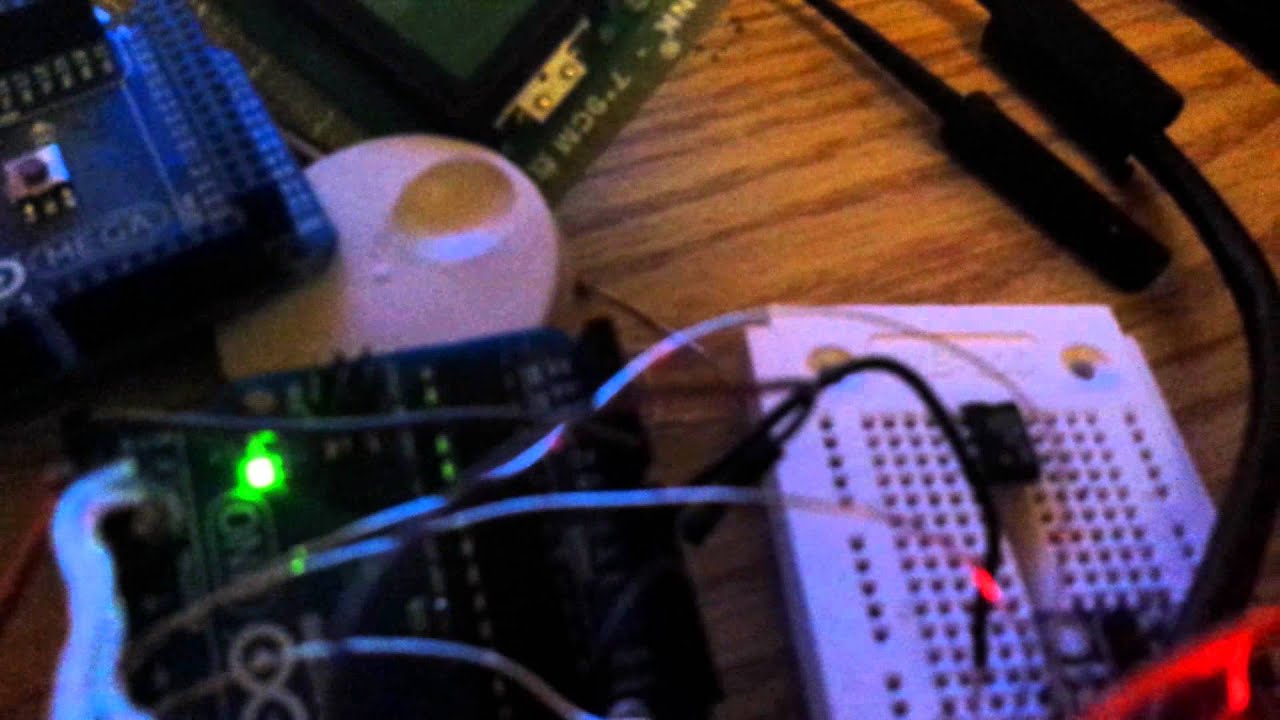 DDS VFO AD7C - YouTube