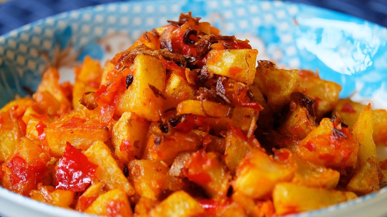 RESEP SAMBEL KENTANG PEDAS!! KENTANG BALADO PEDAS BY MAMILENS!! - YouTube
