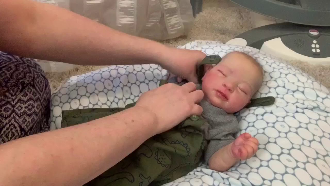 Reborn Baby Dominic & PLEASE PRAY FOR BABY WAYLON🙏 - YouTube