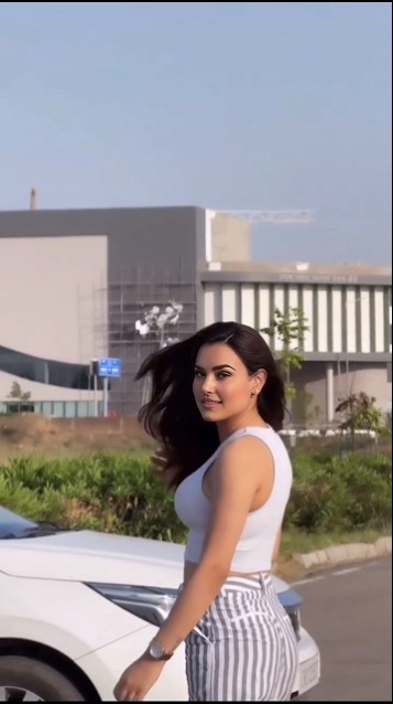 Sharvari wagh Song #sharvariwagh #shorts #love #bollywood #hindisong # ...