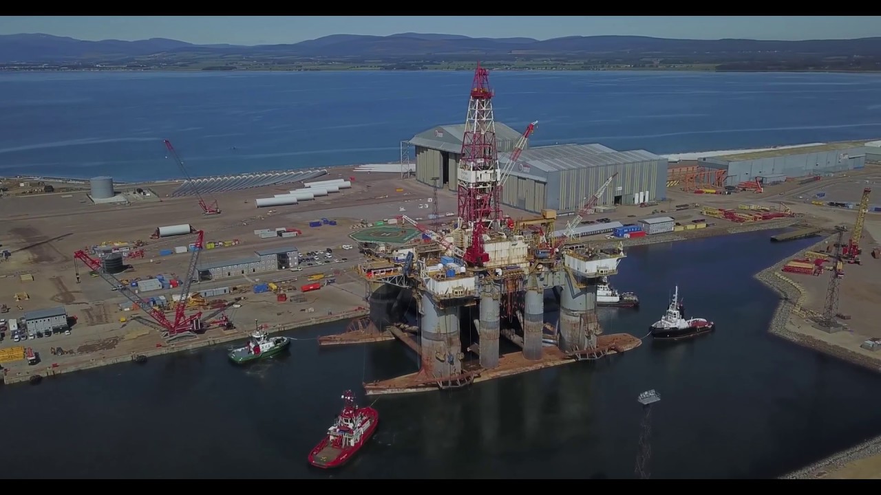 Ocean Valiant - 2018 Nigg Yardstay - Leaving Dock. - YouTube