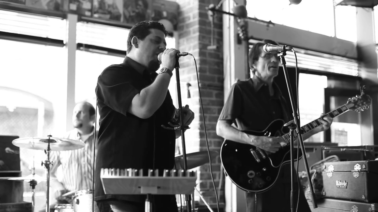 Rob Stone at the Record Parlour - YouTube