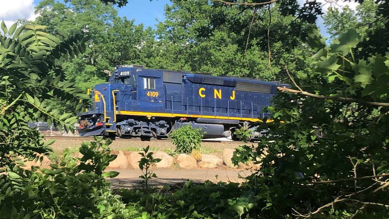 NJ Transit 4109 “CNJ” Shoves Train 78 Through Allendale - 6/24/20 - YouTube