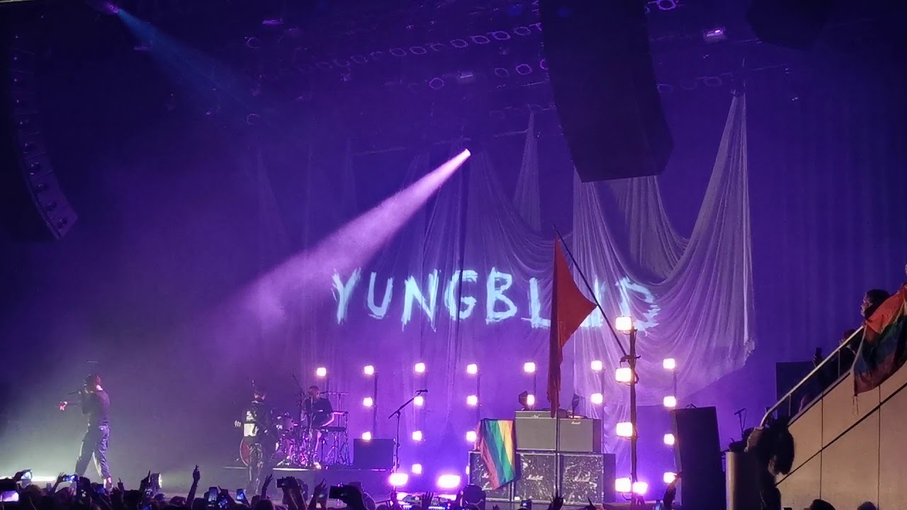 Polygraph Eyes - Yungblud Live - YouTube