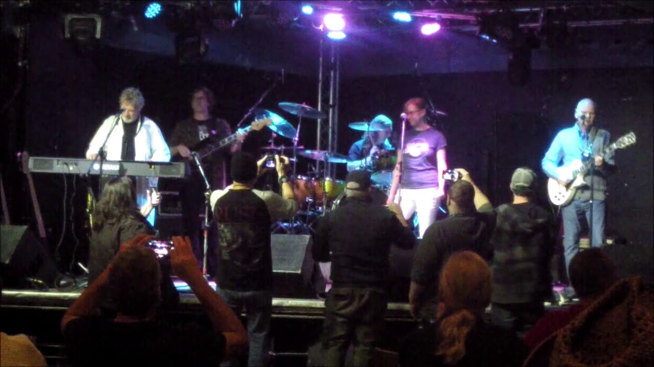 Chloe and Terry Watkinson Band - Let Go The Line - YouTube