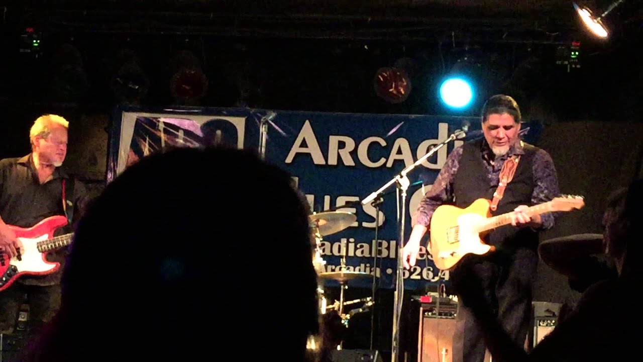 Daniel Castro . I'll Play the Blues for You - YouTube