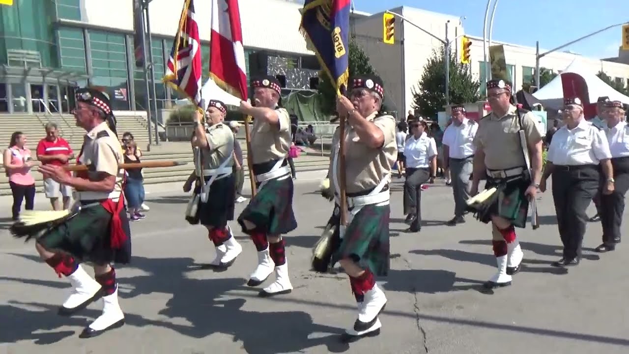 48th Highlanders in the Warriors' Day Parade - YouTube