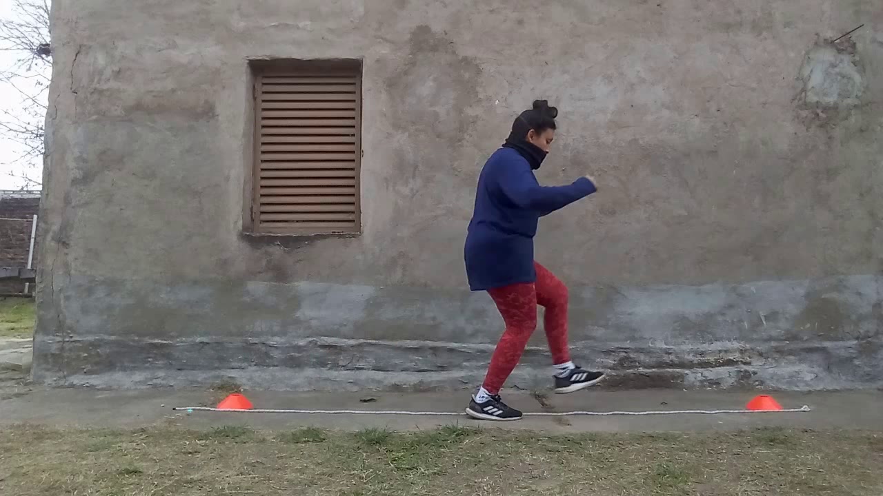 TRIPLE HOP FOR DISTANCE PIERNA DERECHA - YouTube