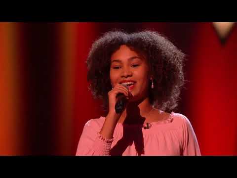 Isla Performs 'Summertime'  Blind Auditions  (The Voice Kids UK 2020)