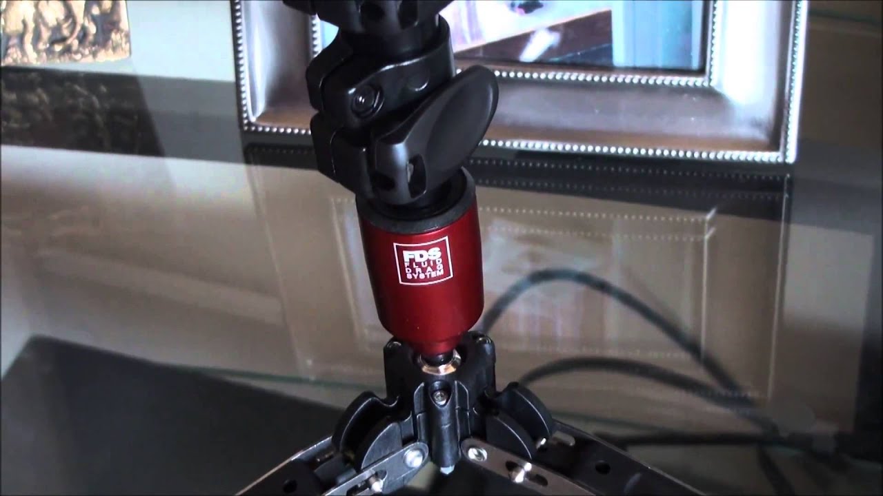 Manfrotto 561BHDV 1 Fluid Monopod - YouTube