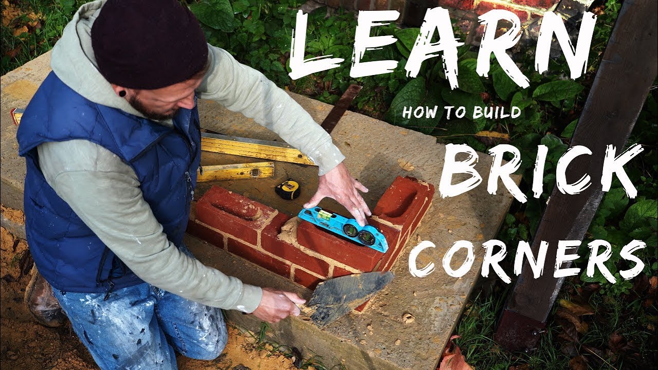 HOW TO BUILD BRICK CORNERS [Bricklaying for beginners e.p.5] - YouTube