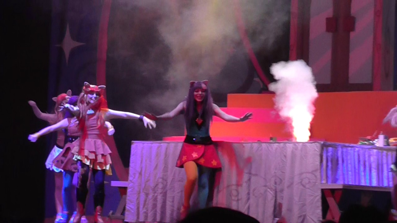 MLP EG El show en vivo - Lima Peru - Como Los Arcoiris HD - YouTube
