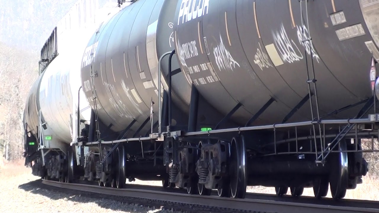 CSX 5232 SB Freight Auto 41 Iona Island NY - YouTube