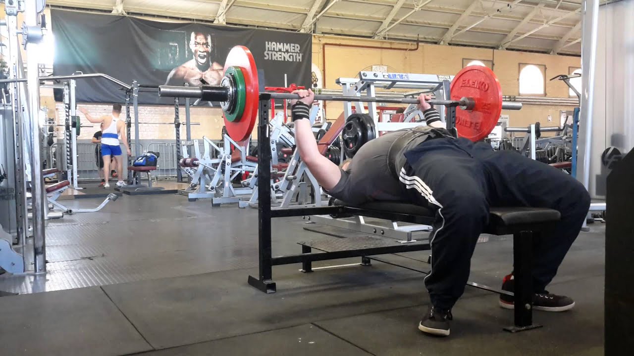 1x2 on 102.5kg paused - YouTube