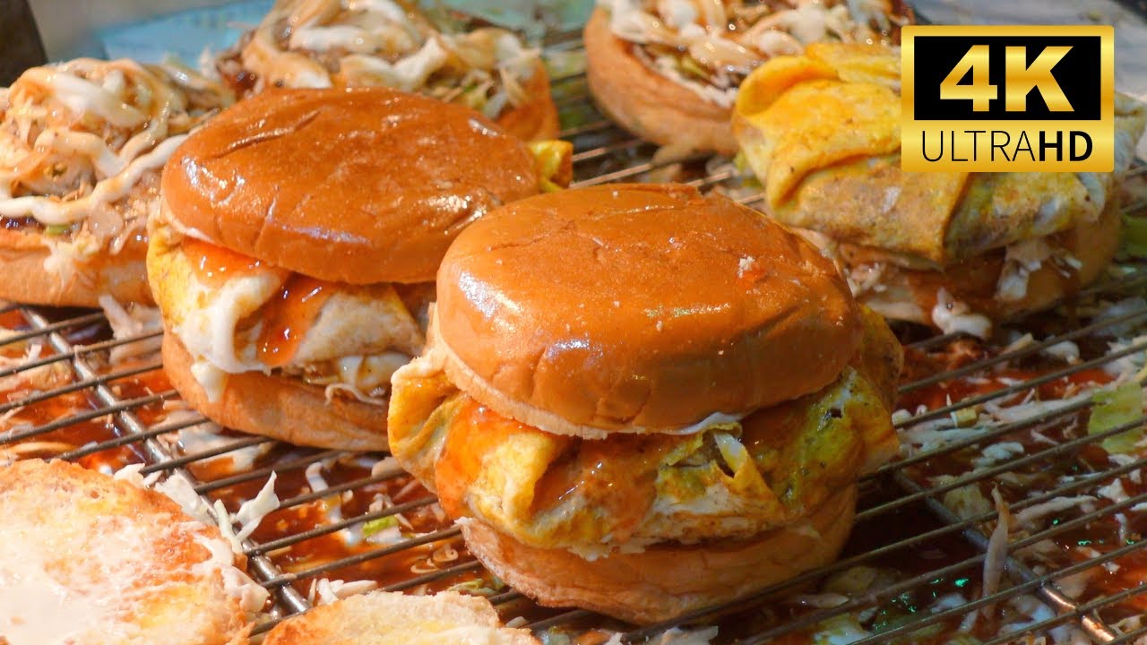 [4K] Famous Ramly Burger in Taman Desa Kuala Lumpur I Non Stop Cooking ...