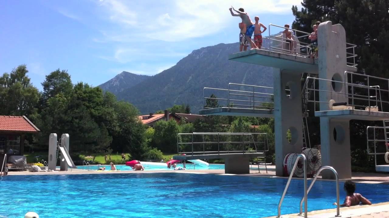 Double Frontflip 5 Meter Turm Freibad Ruhpolding - YouTube