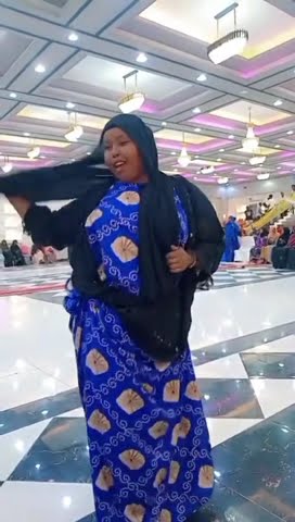 Heeso cusub niiko shidan heeso somali tiktok wasmo somali - YouTube