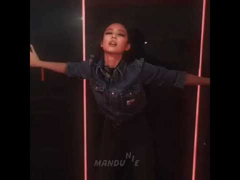 Glitch did it dirty 💀 || #jennie #calvinklein