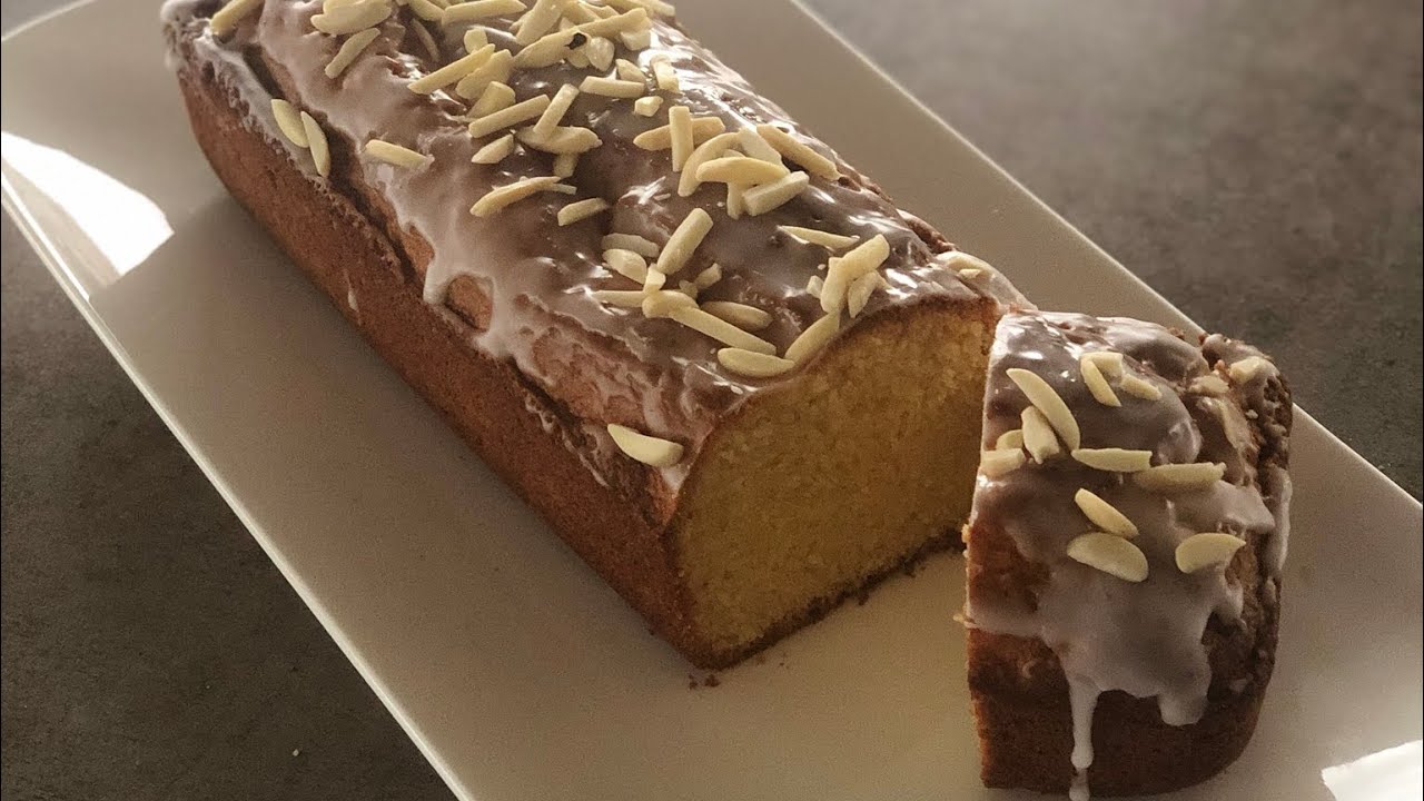 Cake aux Amandes - YouTube