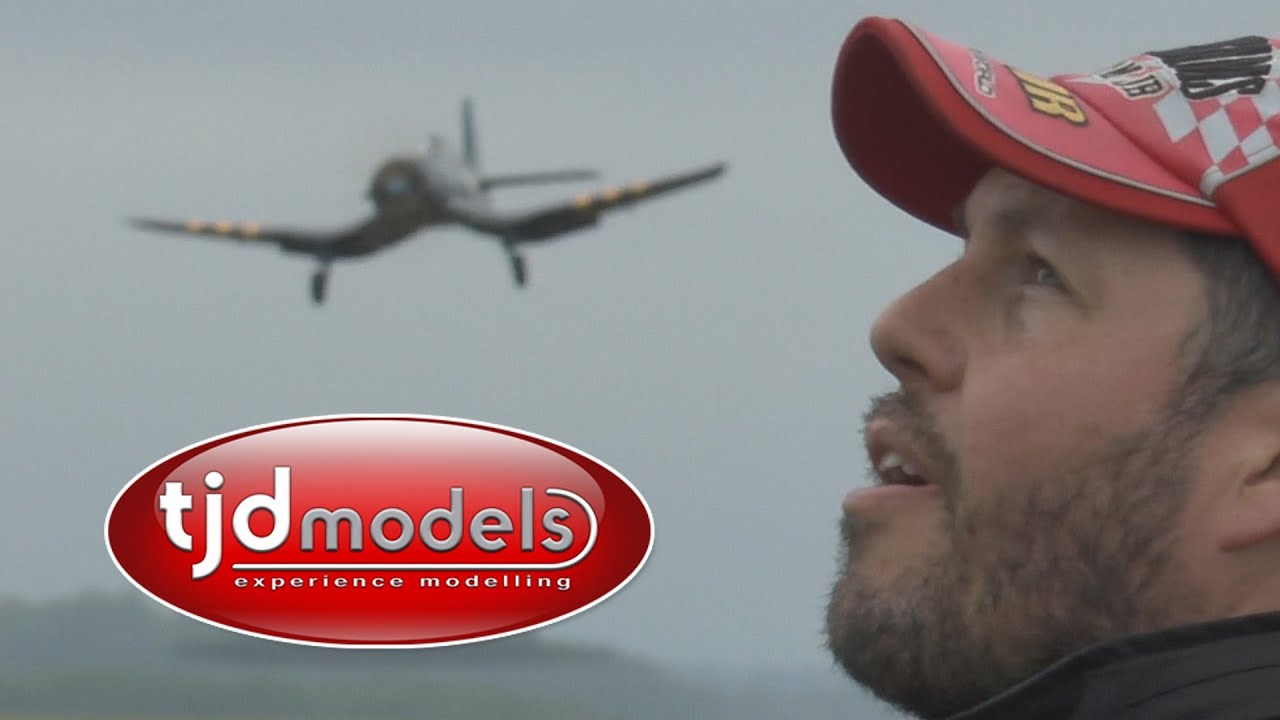 LARGE SCALE RC Warbirds flying at Biggin Hill FESTIVAL OF FLIGHT 2015 ...