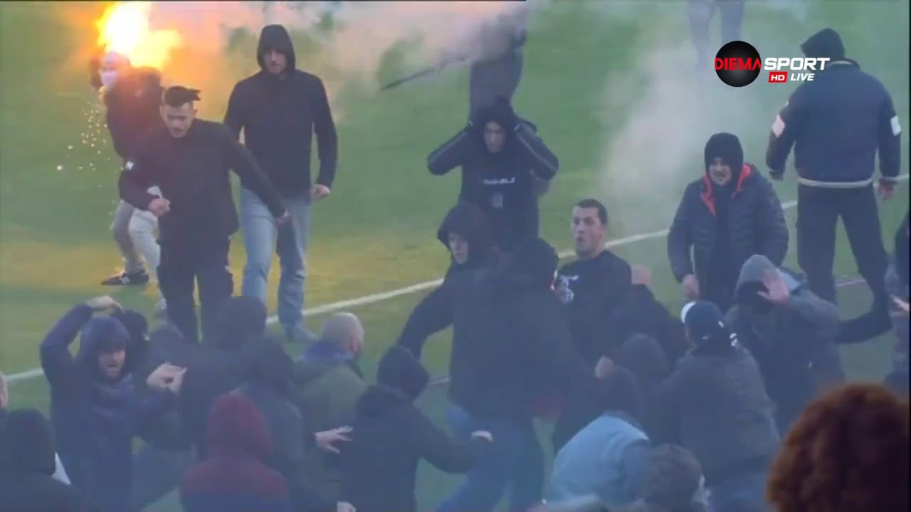 fight between ultras Lokomotiv Plovdiv vs ultras CSKA Sofia 26/11/2017 ...