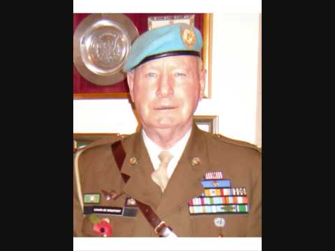 Graham Leaver aka Guiy Montfort True Colours - YouTube