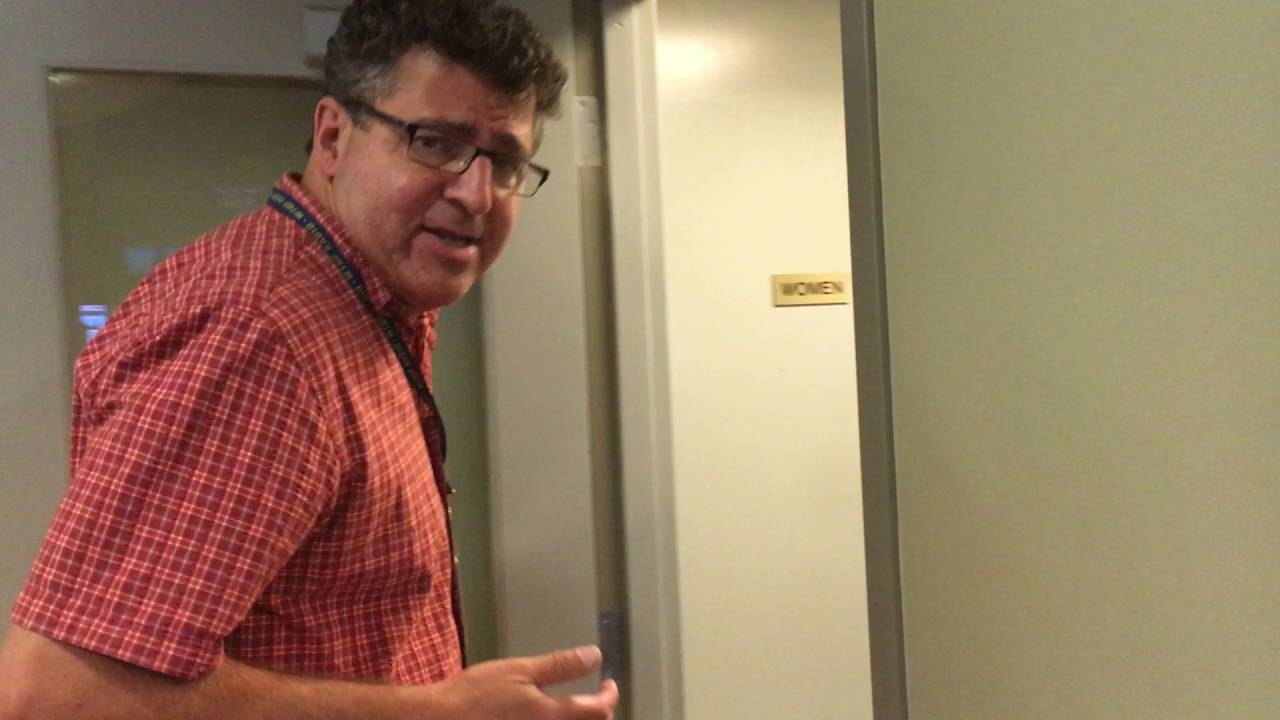 Where was WTOP's Neal Augenstein during the '11 Earthquake ? - YouTube