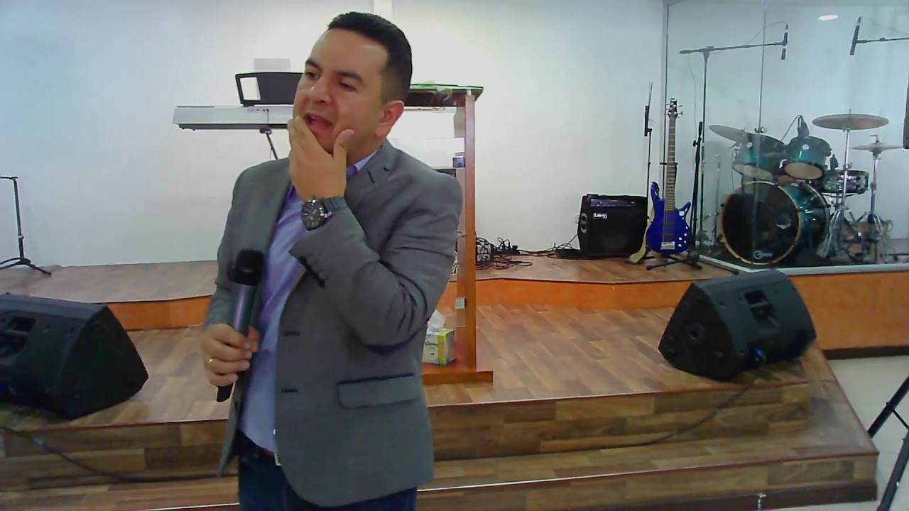 Piedra de ayuda - Pastor Gustavo Garzón - YouTube