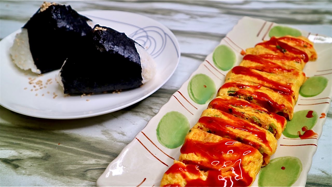 Korean egg roll (계란말이 ) & triangle kimbap (참치 마요 삼각 김밥) Easy recipe ...