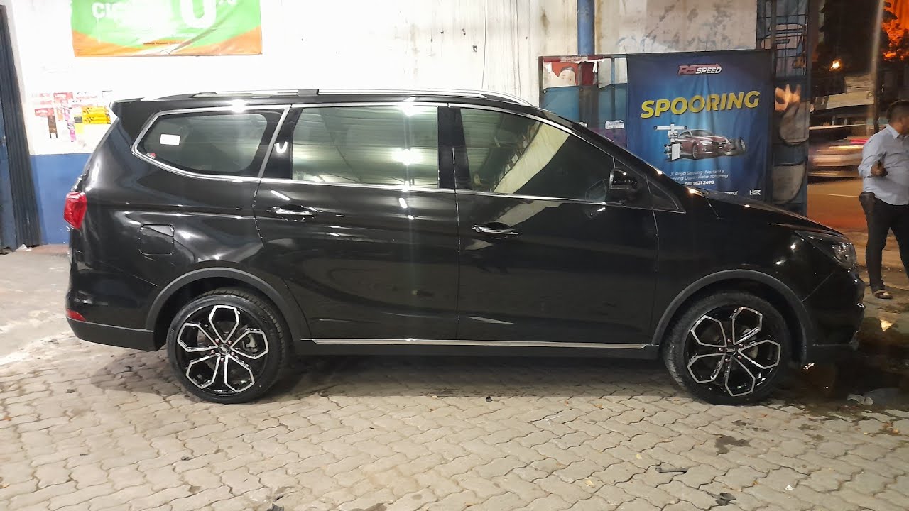 Modifikasi wuling Confero Pakai Velg Hsr yuniku Ring 18 - YouTube