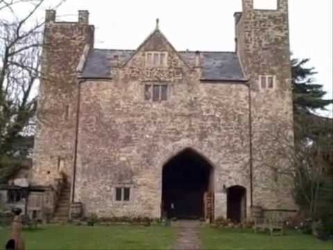 The Welsh Gatehouse Self Catering Holiday Let: Fairytale Castle - YouTube