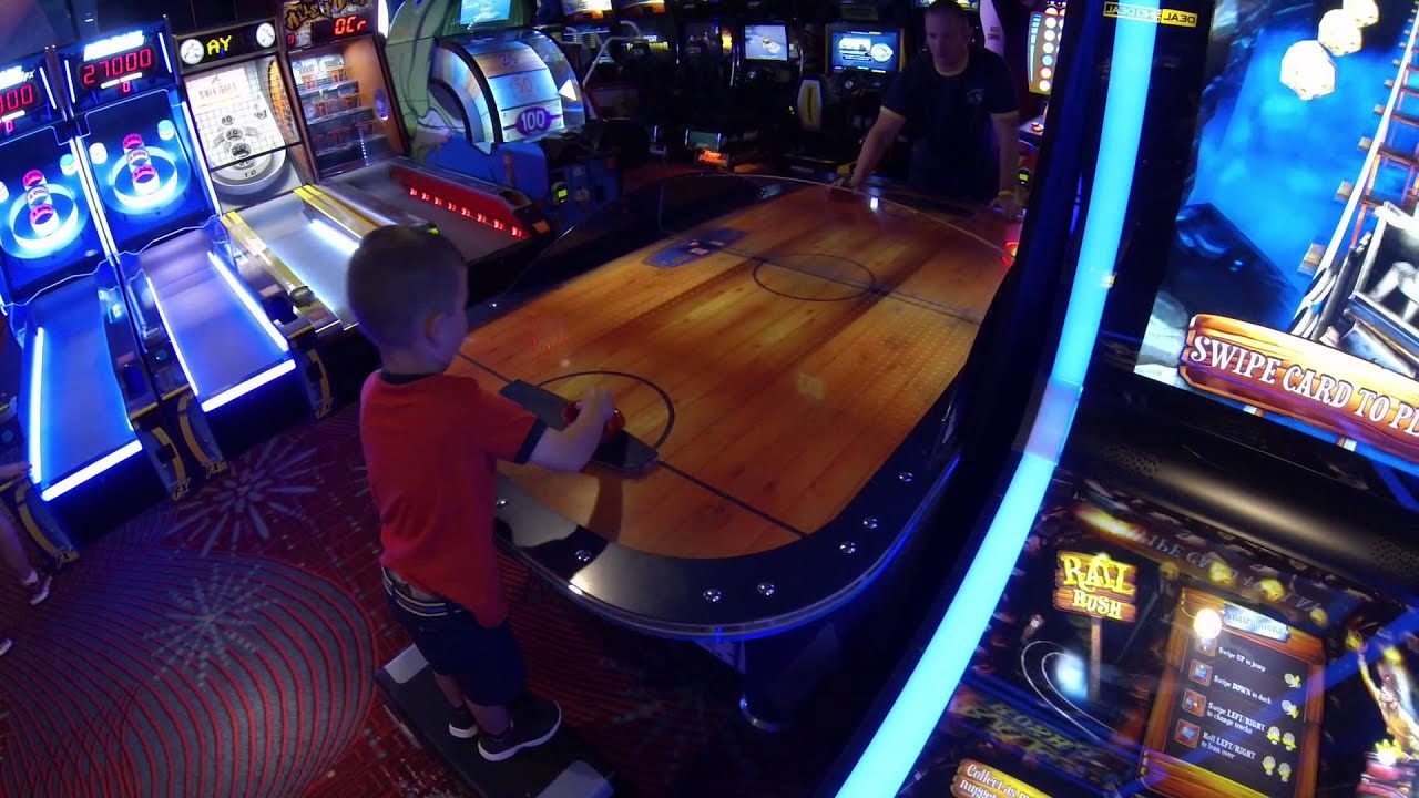 Contemporary Resort - Lobby to The Game Station Arcade - YouTube