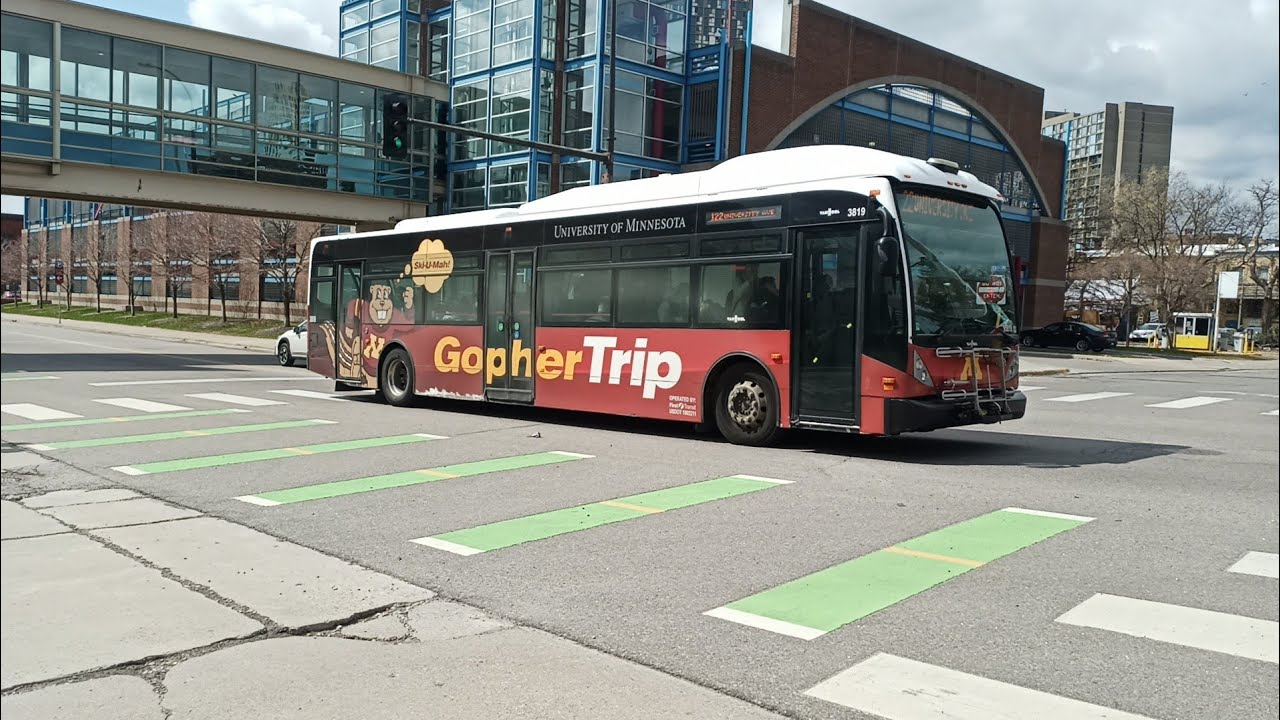 UMN Campus Shuttle 2008 Van Hool A300L 3819 On Rt 122 University Ave ...