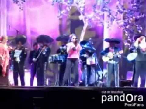 PANDORA Y MARIACHIS 'TRISTES RECUERDOS' CONCIERTO LIMA 2012 - YouTube
